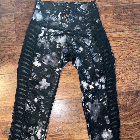 lululemon athletica | Pants & Jumpsuits | Lululemon Black And White ...